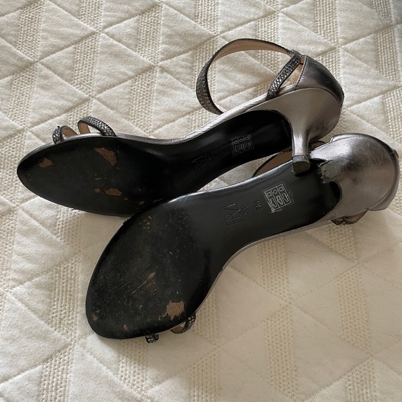 pella moda | Shoes | Pella Moda Dress Shoes With Kitten Heel Size 7 ...
